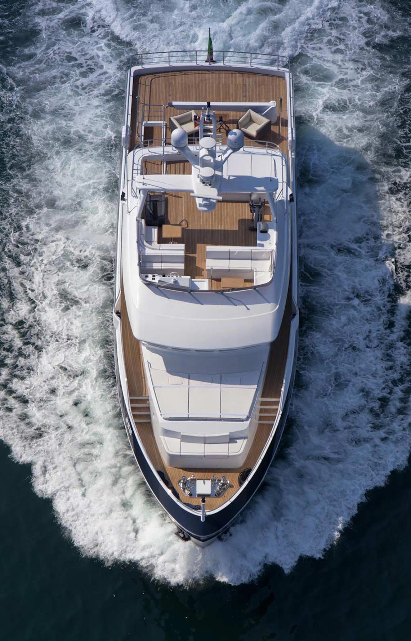 » Shortlisted: Hydro Tec by Sergio Cutolo S.r.l for the Power Yacht 25 ...