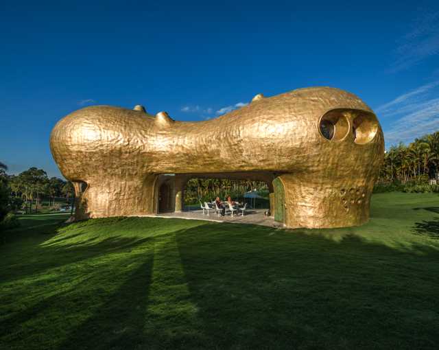 » Shortlisting Luxury Categories: Senosiain Architects, Amoeba House